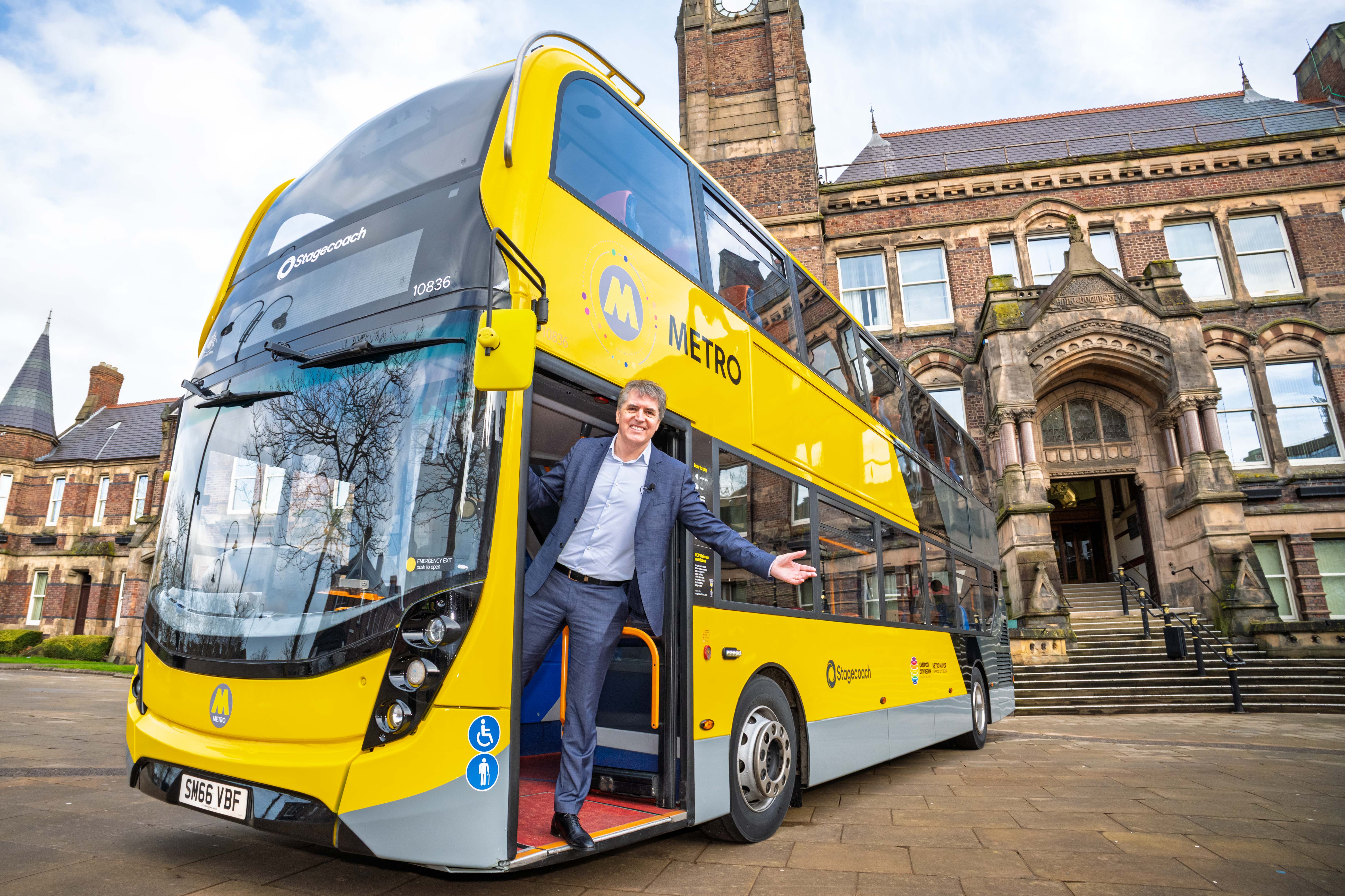 Operators announced for first franchised bus services in the Liverpool ...